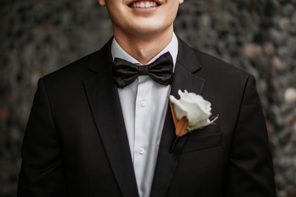 Libby + Jordan Noosa Waterfront - Mondo Floral Designs