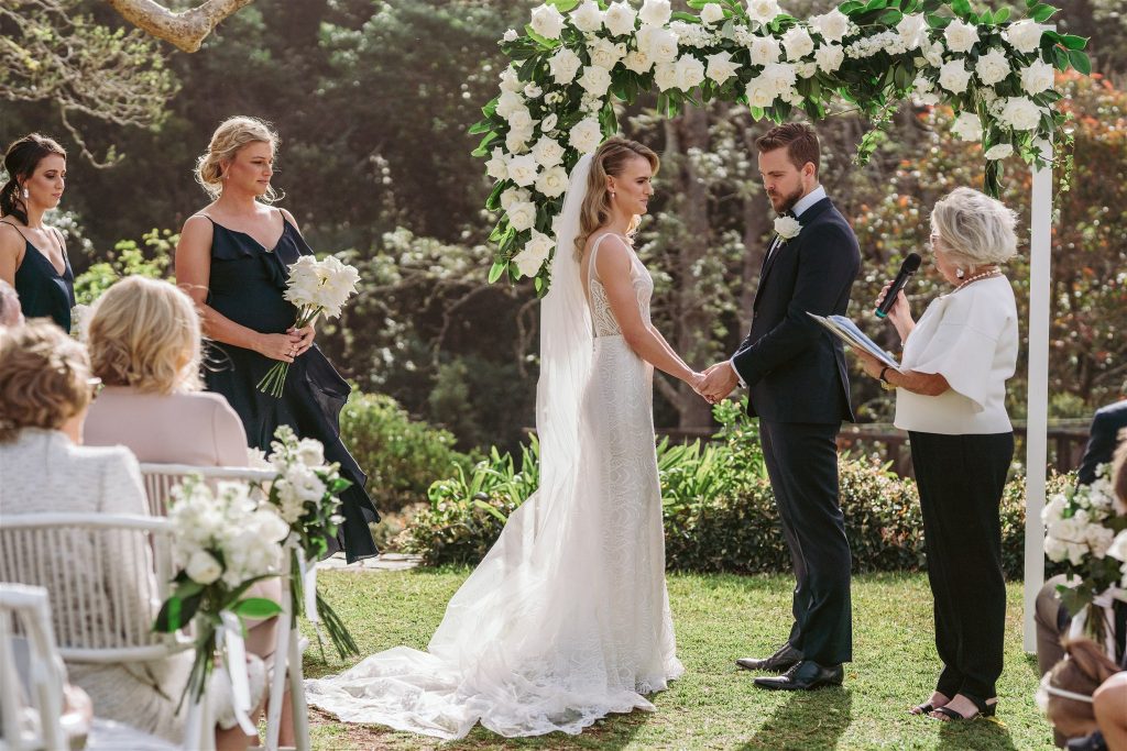 Sophisticated Modern Wedding Style - Mondo Floral Designs