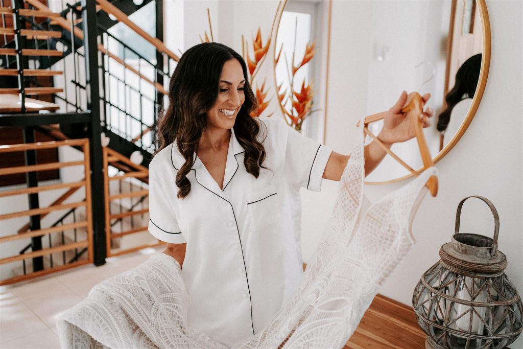 Sleek Modern Bloom Style - Mondo Floral Designs