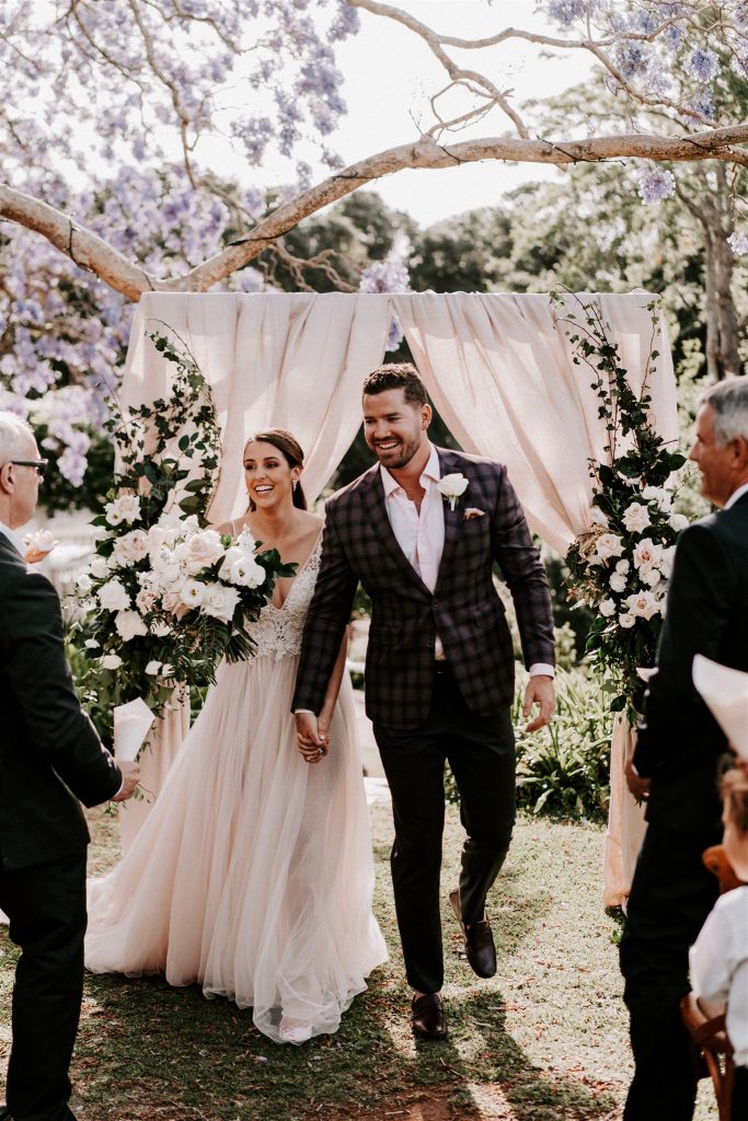 Sophisticated French Wedding Style - Mondo Floral Designs