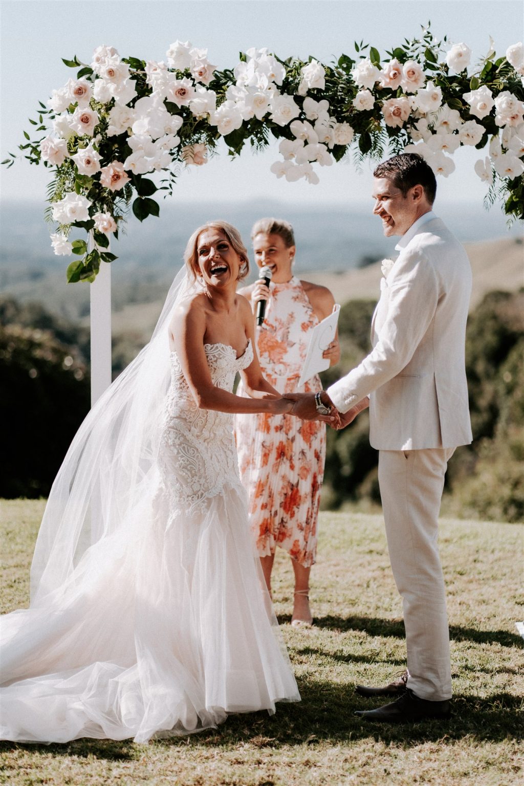 Brooke + Christian at Maleny Manor - Mondo Floral Designs
