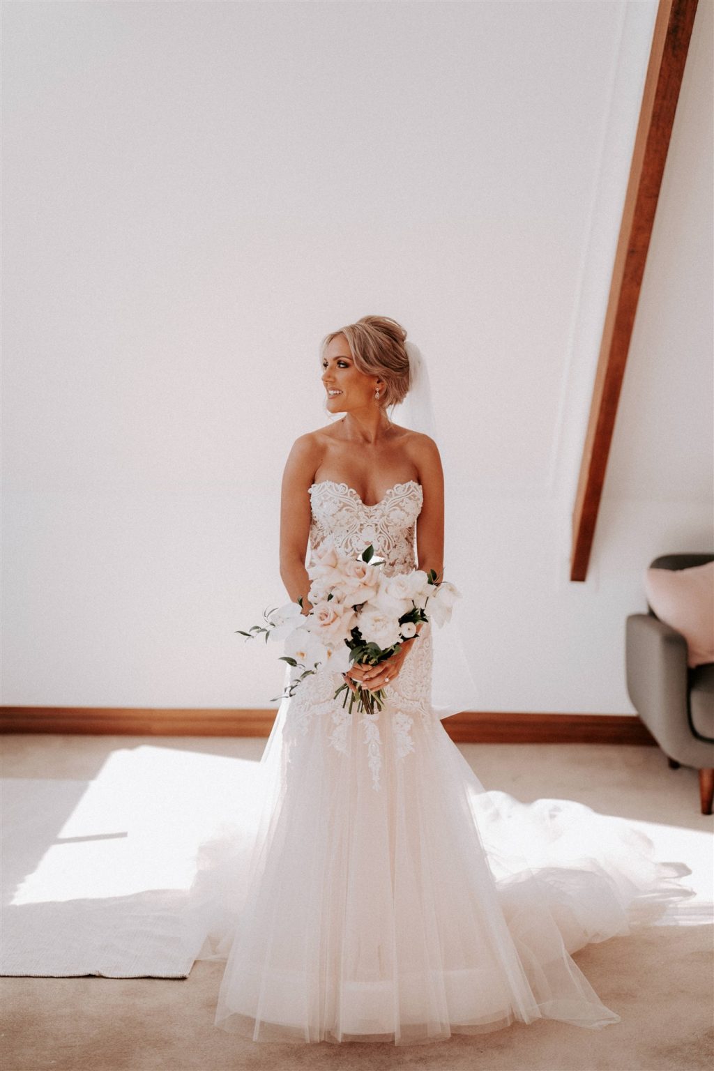 Brooke + Christian at Maleny Manor - Mondo Floral Designs