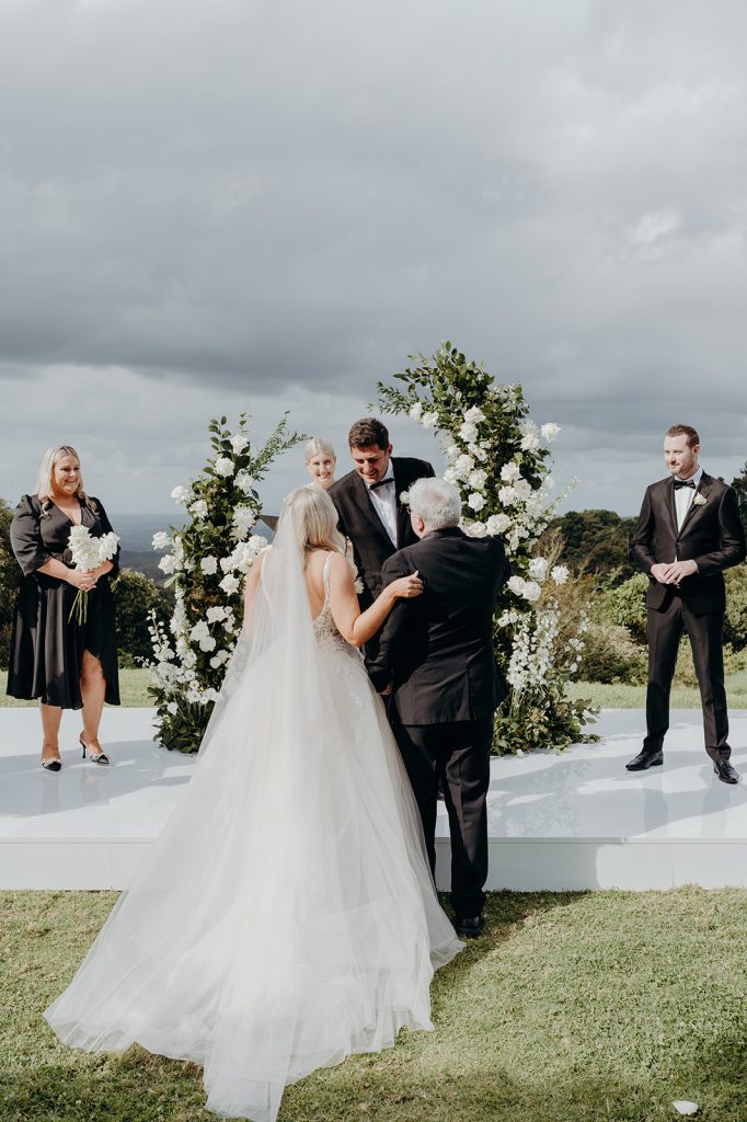 Katelyn & Chris' Maleny Wedding - Mondo Floral Designs