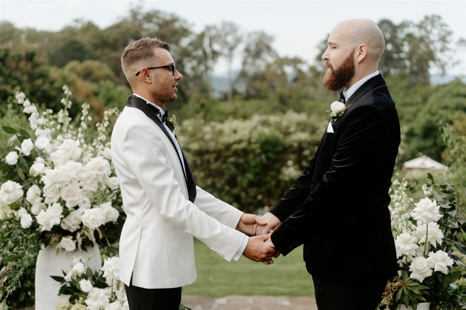 Chris & Dylan Spicers Clovelly Wedding - Mondo Floral Designs