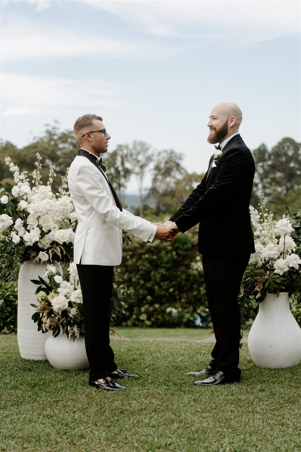 Chris & Dylan Spicers Clovelly Wedding - Mondo Floral Designs
