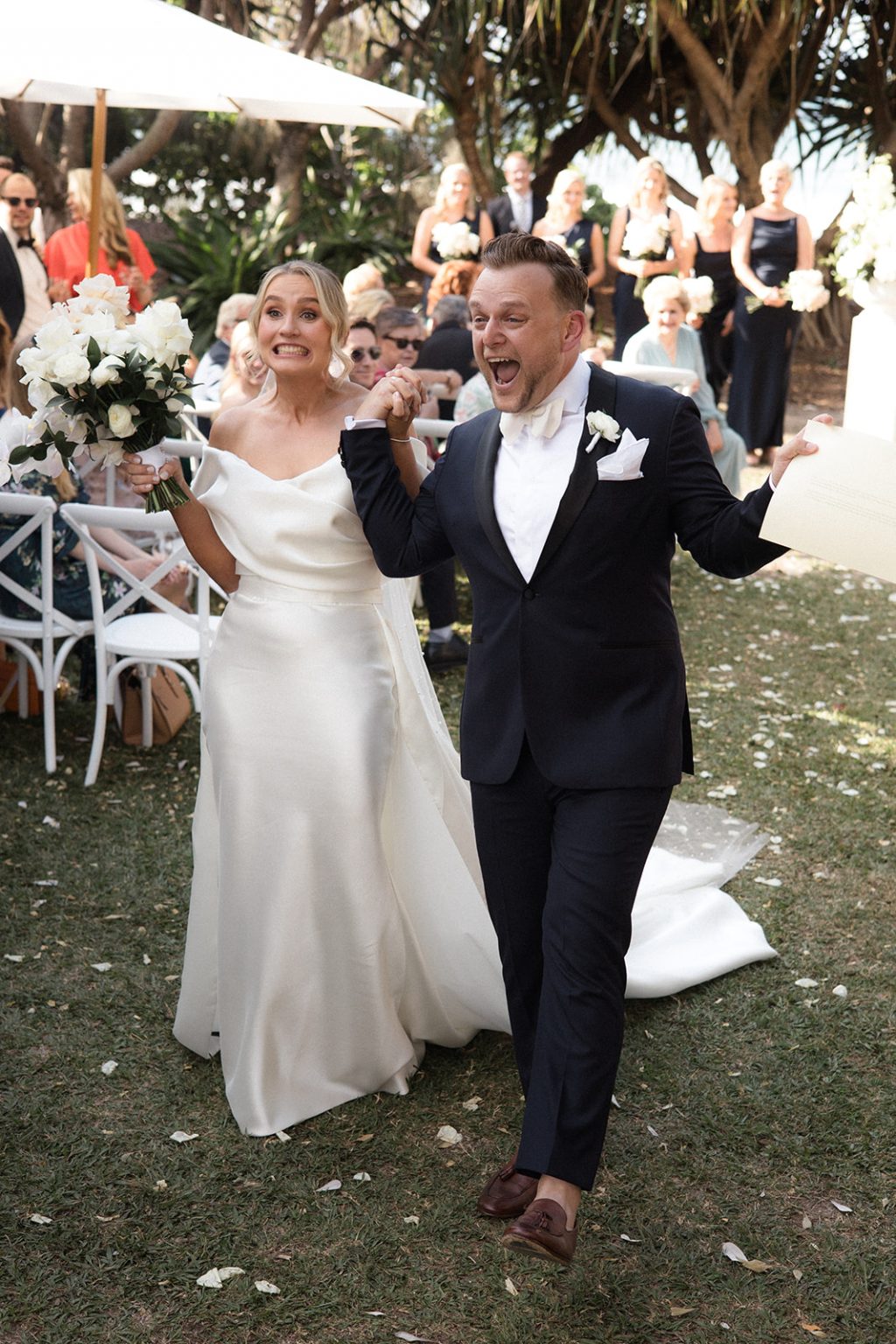 Kathryn & Christopher Noosa Wedding - Mondo Floral Designs